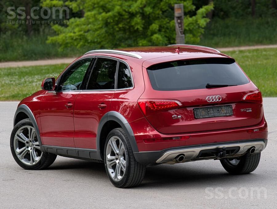 Red Audi Q5 2010 in Jurmala, with an engine capacity of 3.00 L and mileage of 0 thousand km for 17390 €, photo 3 on AUTOMOTO.COM.LV