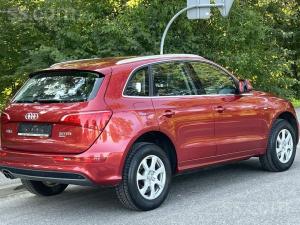 Sarkans Audi Q5 2010 Valmiera, ar dzinēja tilpumu 2.00 L un nobraukumu 0 tūkst. km par 9900 €, foto 4 vietnē AUTOMOTO.COM.LV