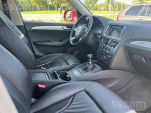 Sarkans Audi Q5 2010 Valmiera, ar dzinēja tilpumu 2.00 L un nobraukumu 0 tūkst. km par 9900 €, foto 9 vietnē AUTOMOTO.COM.LV