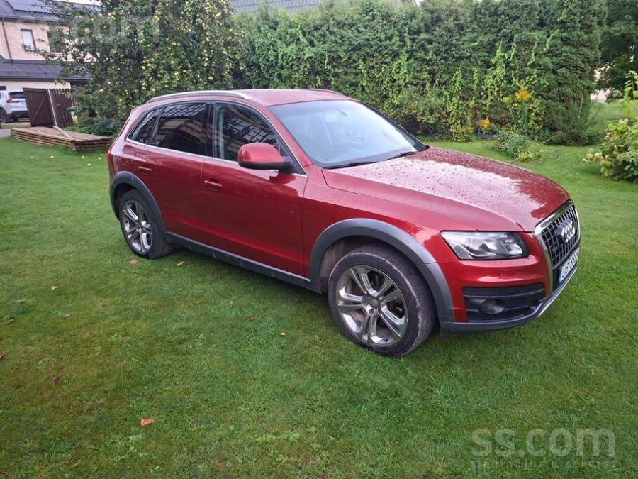 Sarkans Audi Q5 2010 Ogre, ar dzinēja tilpumu 3.00 L un nobraukumu 306 tūkst. km par 12300 €, foto 4 vietnē AUTOMOTO.COM.LV