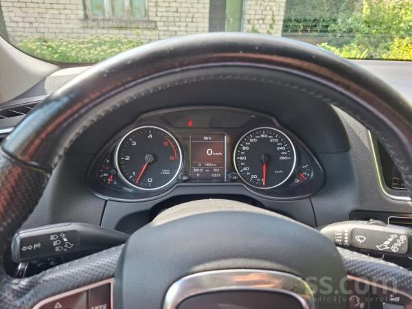 Red Audi Q5 2010 in Ogre, with an engine capacity of 3.00 L and mileage of 306 thousand km for 12300 €, photo 7 on AUTOMOTO.COM.LV