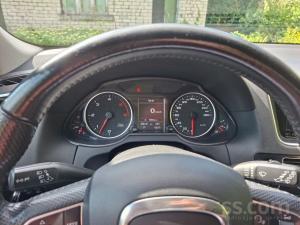 Sarkans Audi Q5 2010 Ogre, ar dzinēja tilpumu 3.00 L un nobraukumu 306 tūkst. km par 12300 €, foto 8 vietnē AUTOMOTO.COM.LV