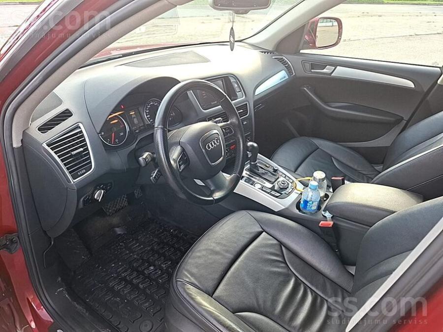 Sarkans Audi Q5 2010 Ogre, ar dzinēja tilpumu 3.00 L un nobraukumu 306 tūkst. km par 12300 €, foto 9 vietnē AUTOMOTO.COM.LV