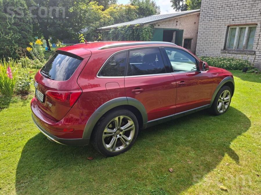Sarkans Audi Q5 2010 Ogre, ar dzinēja tilpumu 3.00 L un nobraukumu 306 tūkst. km par 12300 €, foto 11 vietnē AUTOMOTO.COM.LV