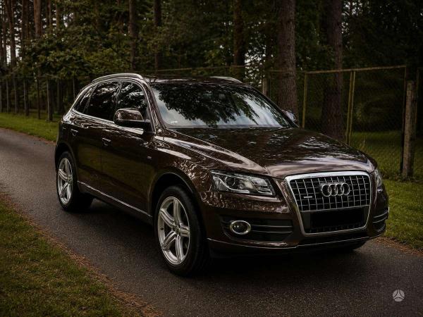 Audi Q5 2011 Viļņa vietnē Sarkans Audi Q5 2011 Viļņa, ar dzinēja tilpumu 1.97 L un nobraukumu 277 tūkst. km par 9700 €, foto 1 vietnē AUTOMOTO.COM.LV