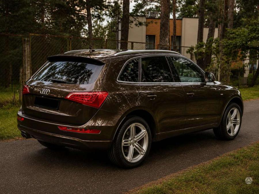 Sarkans Audi Q5 2011 Viļņa, ar dzinēja tilpumu 1.97 L un nobraukumu 277 tūkst. km par 9700 €, foto 12 vietnē AUTOMOTO.COM.LV