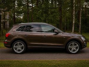 Sarkans Audi Q5 2011 Viļņa, ar dzinēja tilpumu 1.97 L un nobraukumu 277 tūkst. km par 9700 €, foto 13 vietnē AUTOMOTO.COM.LV
