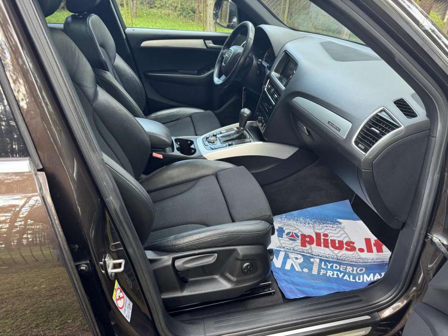Sarkans Audi Q5 2011 Viļņa, ar dzinēja tilpumu 1.97 L un nobraukumu 277 tūkst. km par 9700 €, foto 17 vietnē AUTOMOTO.COM.LV