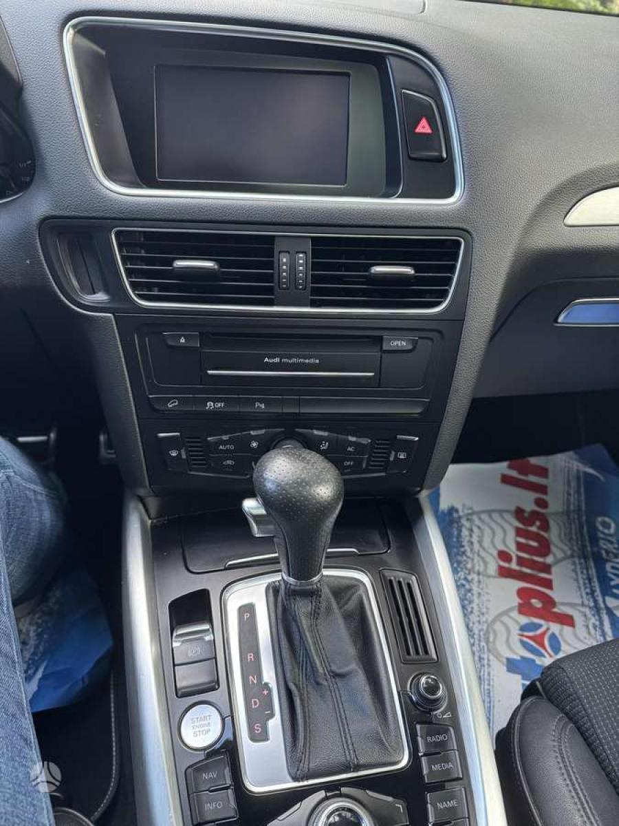 Sarkans Audi Q5 2011 Viļņa, ar dzinēja tilpumu 1.97 L un nobraukumu 277 tūkst. km par 9700 €, foto 19 vietnē AUTOMOTO.COM.LV
