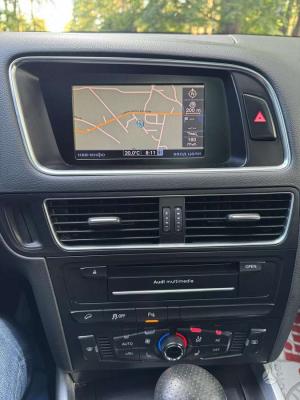 Sarkans Audi Q5 2011 Viļņa, ar dzinēja tilpumu 1.97 L un nobraukumu 277 tūkst. km par 9700 €, foto 23 vietnē AUTOMOTO.COM.LV
