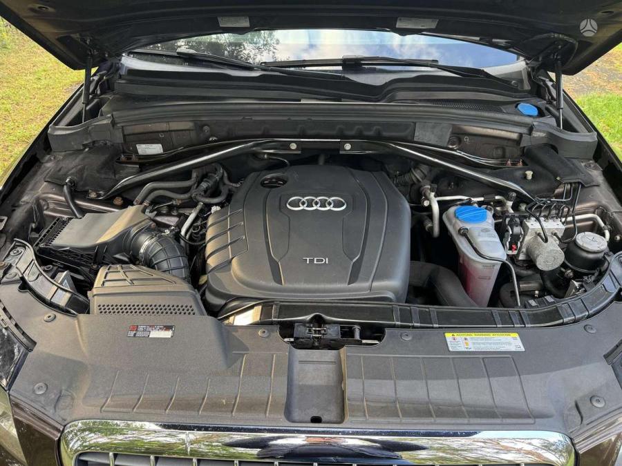 Sarkans Audi Q5 2011 Viļņa, ar dzinēja tilpumu 1.97 L un nobraukumu 277 tūkst. km par 9700 €, foto 29 vietnē AUTOMOTO.COM.LV