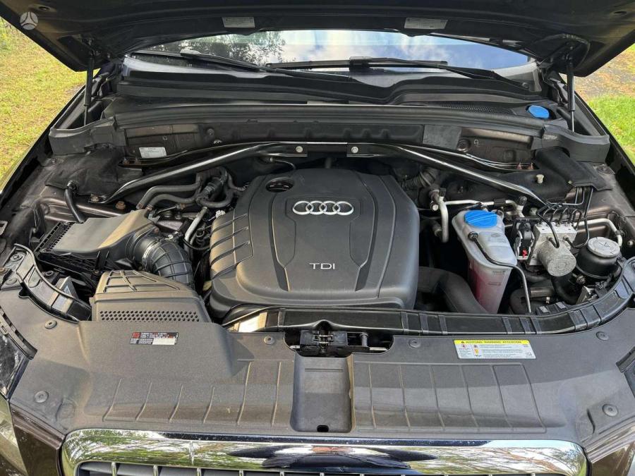 Sarkans Audi Q5 2011 Viļņa, ar dzinēja tilpumu 1.97 L un nobraukumu 277 tūkst. km par 9690 €, foto 29 vietnē AUTOMOTO.COM.LV