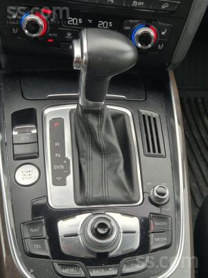 Sarkans Audi Q5 2012 Rīga, ar dzinēja tilpumu 3.00 L un nobraukumu 216 tūkst. km par 12290 €, foto 24 vietnē AUTOMOTO.COM.LV