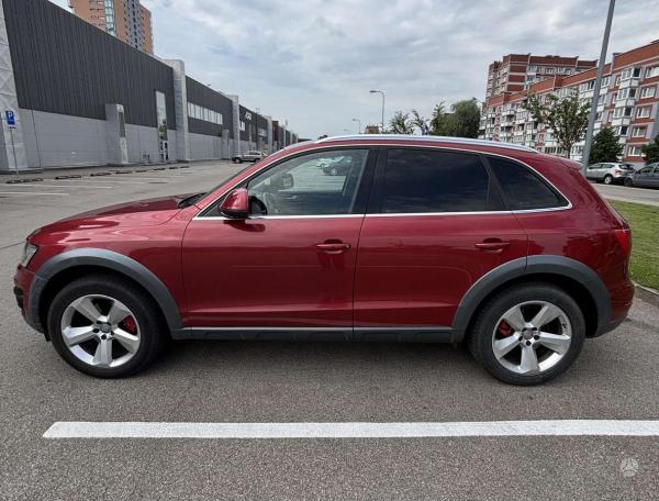 Red Audi Q5 2012 in Klaipeda, with an engine capacity of 2.97 L and mileage of 369 thousand km for 9350 €, photo 10 on AUTOMOTO.COM.LV
