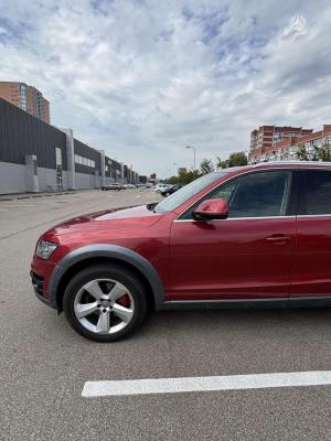 Red Audi Q5 2012 in Klaipeda, with an engine capacity of 2.97 L and mileage of 369 thousand km for 9350 €, photo 12 on AUTOMOTO.COM.LV