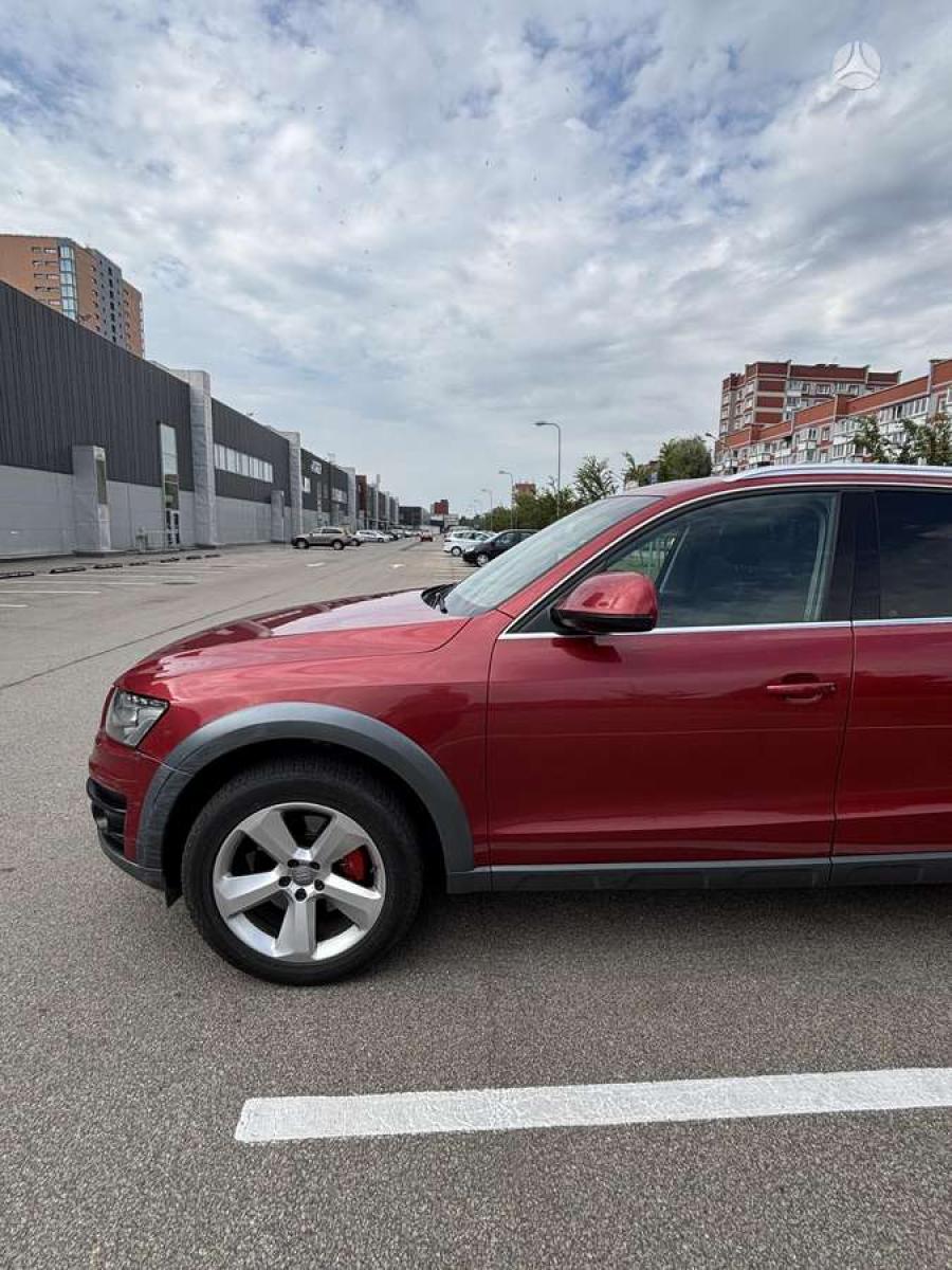 Red Audi Q5 2012 in Klaipeda, with an engine capacity of 2.97 L and mileage of 369 thousand km for 9350 €, photo 12 on AUTOMOTO.COM.LV