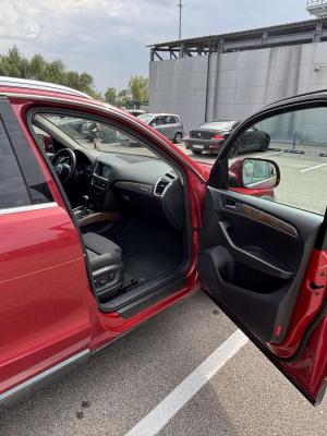 Red Audi Q5 2012 in Klaipeda, with an engine capacity of 2.97 L and mileage of 369 thousand km for 9350 €, photo 17 on AUTOMOTO.COM.LV