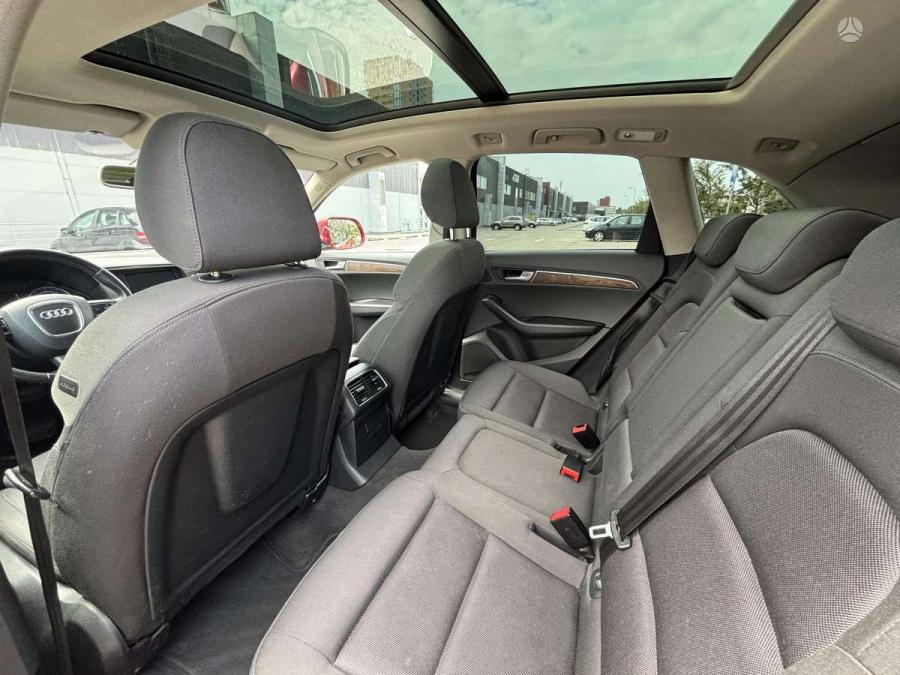 Red Audi Q5 2012 in Klaipeda, with an engine capacity of 2.97 L and mileage of 369 thousand km for 9350 €, photo 22 on AUTOMOTO.COM.LV