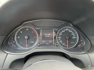 Red Audi Q5 2012 in Klaipeda, with an engine capacity of 2.97 L and mileage of 369 thousand km for 9350 €, photo 26 on AUTOMOTO.COM.LV