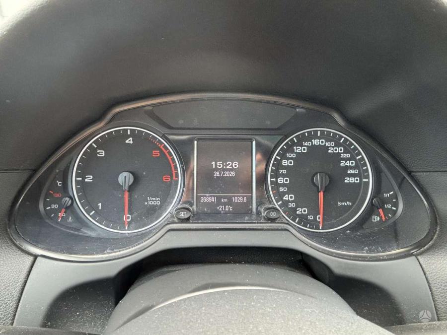 Red Audi Q5 2012 in Klaipeda, with an engine capacity of 2.97 L and mileage of 369 thousand km for 9350 €, photo 26 on AUTOMOTO.COM.LV