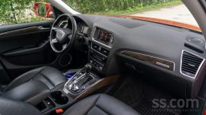 Red Audi Q5 2012 in Riga, with an engine capacity of 3.00 L and mileage of 216 thousand km for 11390 €, photo 12 on AUTOMOTO.COM.LV