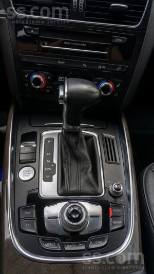 Red Audi Q5 2012 in Riga, with an engine capacity of 3.00 L and mileage of 216 thousand km for 11390 €, photo 16 on AUTOMOTO.COM.LV
