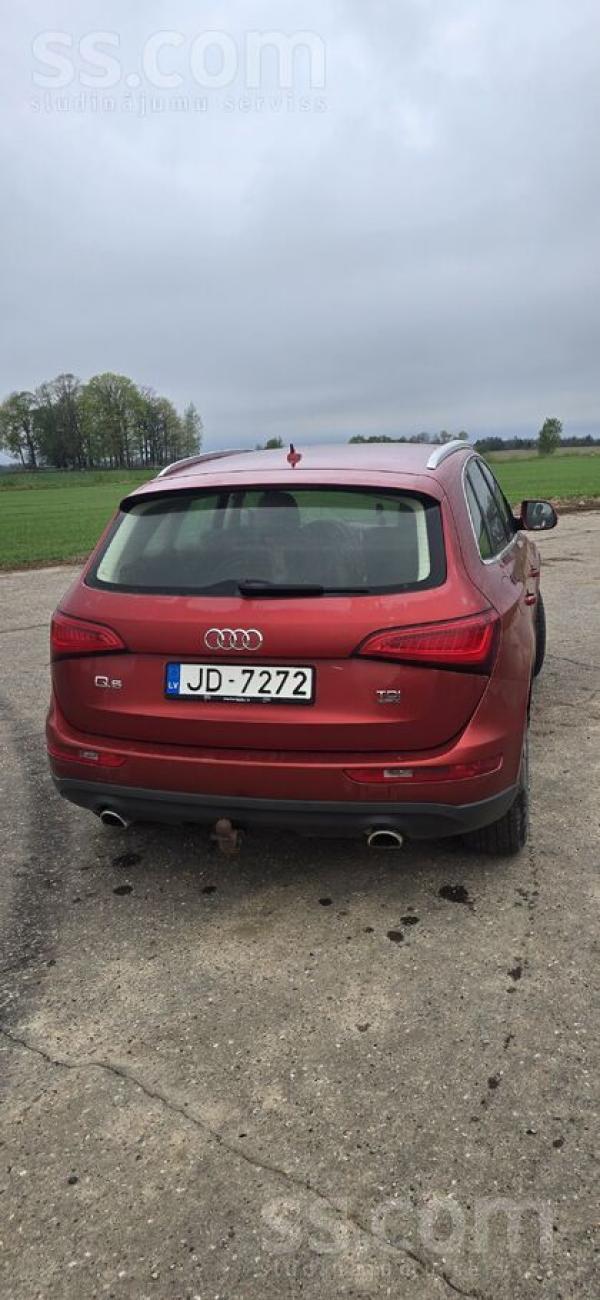 Sarkans Audi Q5 2013 Talsi, ar dzinēja tilpumu 3.00 L un nobraukumu 427 tūkst. km par 7500 €, foto 2 vietnē AUTOMOTO.COM.LV