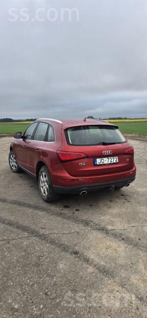 Sarkans Audi Q5 2013 Talsi, ar dzinēja tilpumu 3.00 L un nobraukumu 427 tūkst. km par 7500 €, foto 4 vietnē AUTOMOTO.COM.LV