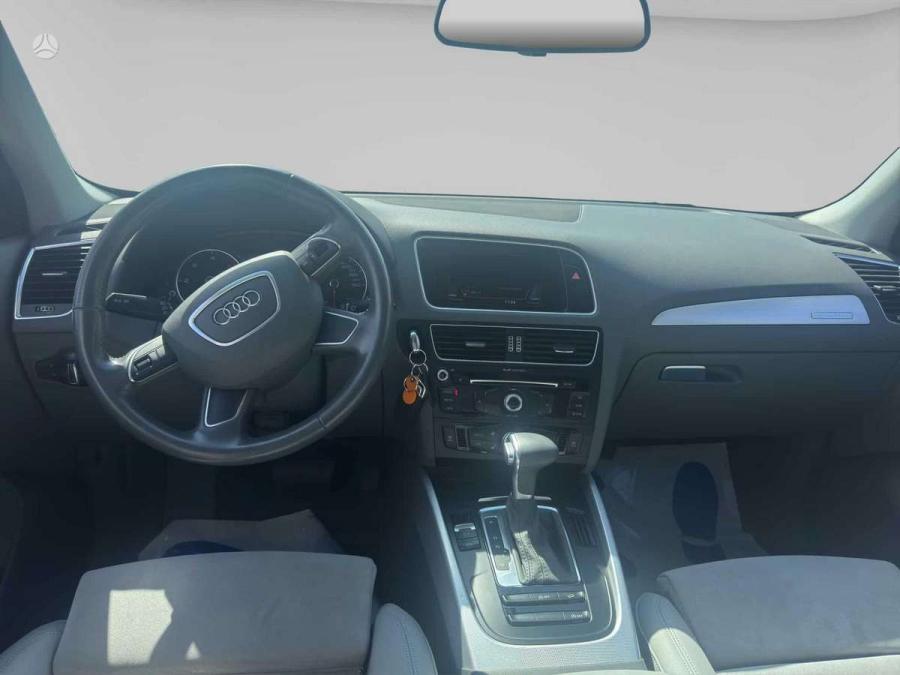 Sarkans Audi Q5 2014 Kauņa, ar dzinēja tilpumu 2.00 L un nobraukumu 261 tūkst. km par 13990 €, foto 10 vietnē AUTOMOTO.COM.LV