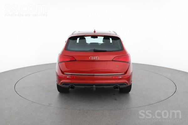 Sarkans Audi Q5 2014 Tukums, ar dzinēja tilpumu 2.00 L un nobraukumu 136 tūkst. km par 13990 €, foto 5 vietnē AUTOMOTO.COM.LV