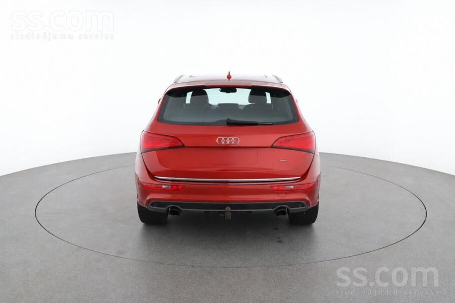 Red Audi Q5 2014 in Tukums, with an engine capacity of 2.00 L and mileage of 136 thousand km for 13990 €, photo 6 on AUTOMOTO.COM.LV