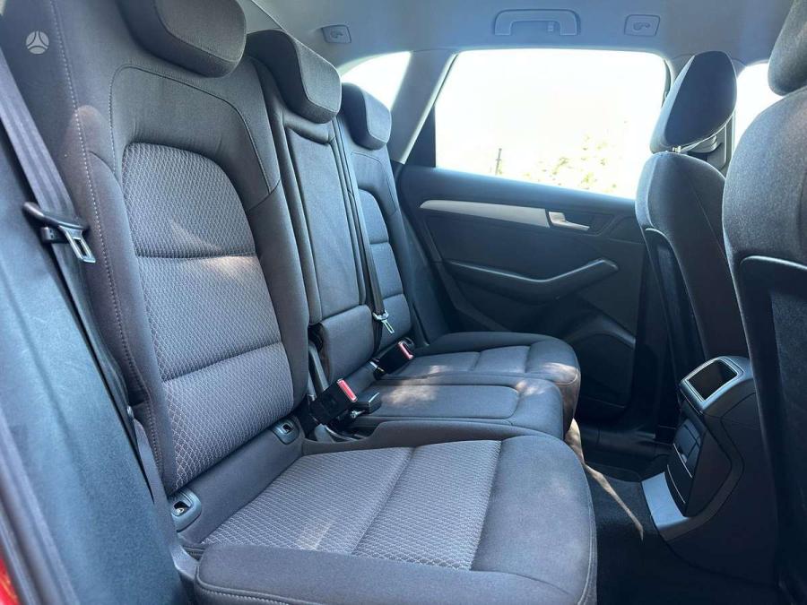 Sarkans Audi Q5 2016 Viļņa, ar dzinēja tilpumu 1.97 L un nobraukumu 320 tūkst. km par 11900 €, foto 29 vietnē AUTOMOTO.COM.LV