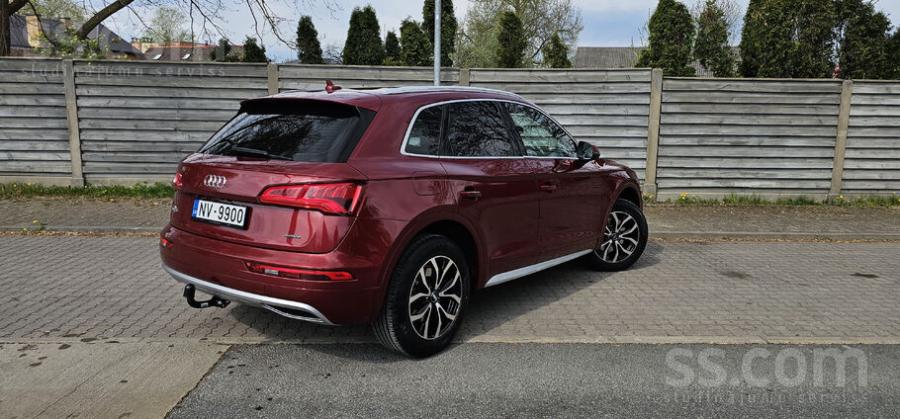 Red Audi Q5 2018 in Riga, with an engine capacity of 2.00 L and mileage of 95 thousand km for 26500 €, photo 5 on AUTOMOTO.COM.LV
