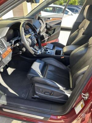 Red Audi Q5 2018 in Kaunas, with an engine capacity of 1.98 L and mileage of 197 thousand km for 18200 €, photo 14 on AUTOMOTO.COM.LV
