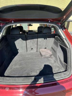 Red Audi Q5 2018 in Kaunas, with an engine capacity of 1.98 L and mileage of 197 thousand km for 18200 €, photo 24 on AUTOMOTO.COM.LV