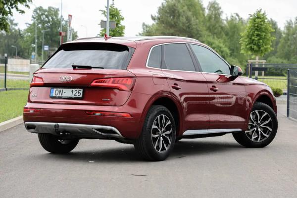 Красный Ауди Ку 5 2018 в Елгава, объемом двигателя 2.00 л и пробегом 96 тыс. км за 26500 €, фото 4 на AUTOMOTO.COM.LV