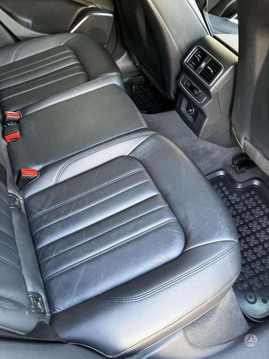 Sarkans Audi Q5 2019 Telšiai, ar dzinēja tilpumu 1.98 L un nobraukumu 50 tūkst. km par 26800 €, foto 17 vietnē AUTOMOTO.COM.LV
