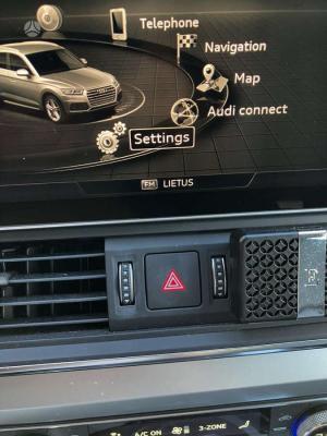 Sarkans Audi Q5 2019 Telšiai, ar dzinēja tilpumu 1.98 L un nobraukumu 50 tūkst. km par 26800 €, foto 24 vietnē AUTOMOTO.COM.LV