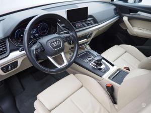 Красный Ауди Ку 5 2019 в Вильнюс, объемом двигателя 1.97 л и пробегом 154 тыс. км за 24900 €, фото 9 на AUTOMOTO.COM.LV