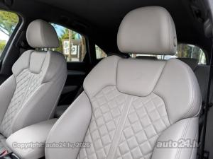Sarkans Audi Q5 2022 Pērnava, ar dzinēja tilpumu 2.00 L un nobraukumu 52 tūkst. km par 39990 €, foto 14 vietnē AUTOMOTO.COM.LV