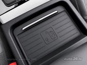 Sarkans Audi Q5 2022 Pērnava, ar dzinēja tilpumu 2.00 L un nobraukumu 52 tūkst. km par 39990 €, foto 24 vietnē AUTOMOTO.COM.LV
