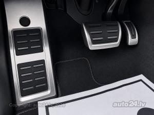 Sarkans Audi Q5 2022 Pērnava, ar dzinēja tilpumu 2.00 L un nobraukumu 52 tūkst. km par 39990 €, foto 28 vietnē AUTOMOTO.COM.LV