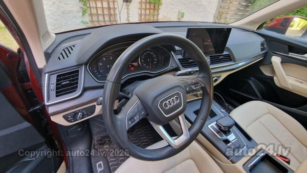 Audi Q5 2023 Pērnava vietnē Sarkans Audi Q5 2023 Pērnava, ar dzinēja tilpumu 2.00 L un nobraukumu 18 tūkst. km par 39000 €, foto 7 vietnē AUTOMOTO.COM.LV
