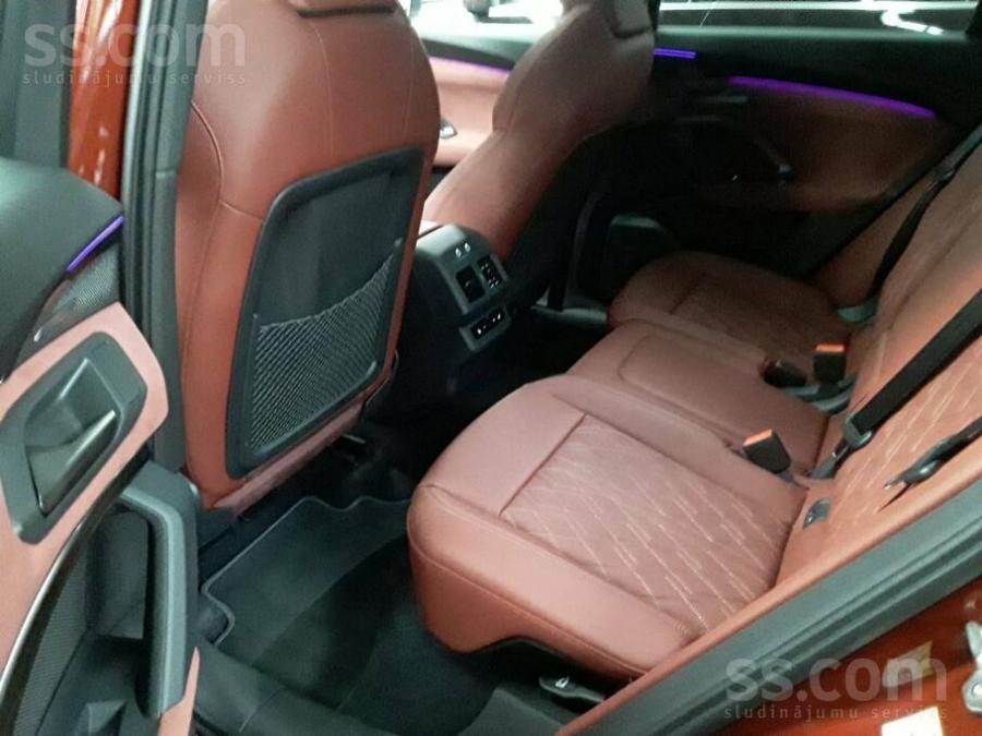 Red Audi Q5 2025 in Riga, with an engine capacity of 3.00 L and mileage of 2 thousand km for 79900 €, photo 6 on AUTOMOTO.COM.LV