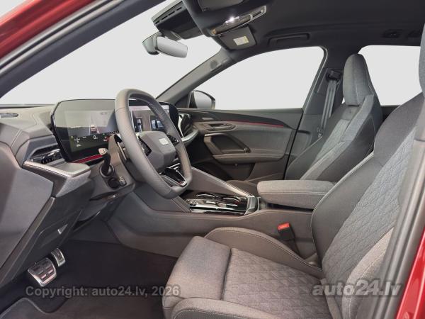 Sarkans Audi Q5 2026 Tallina, ar dzinēja tilpumu 2.00 L un nobraukumu 7 tūkst. km par 77500 €, foto 6 vietnē AUTOMOTO.COM.LV