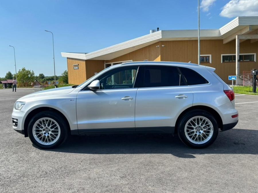 Audi Q5 2009 Narva, ar dzinēja tilpumu 3.00 L un nobraukumu 276 tūkst. km par 6990 €, foto 14 vietnē AUTOMOTO.COM.LV