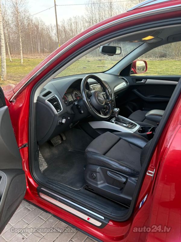Audi Q5 2015 in Tallinn, with an engine capacity of 2.00 L and mileage of 210 thousand km for 13500 €, photo 8 on AUTOMOTO.COM.LV