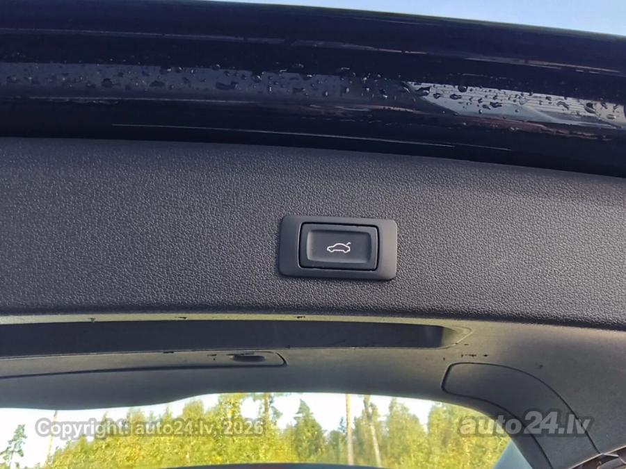 Audi Q5 2016 in Tallinn, with an engine capacity of 2.00 L and mileage of 179 thousand km for 14900 €, photo 26 on AUTOMOTO.COM.LV