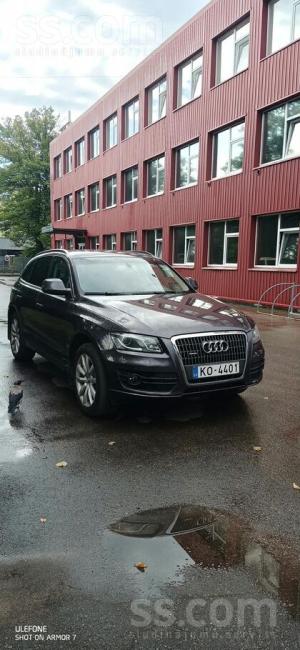 Violets Audi Q5 2008 Rīga, ar dzinēja tilpumu 2.00 L un nobraukumu 291 tūkst. km par 7900 €, foto  vietnē AUTOMOTO.COM.LV