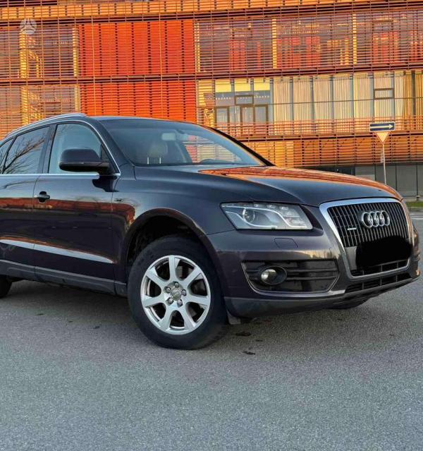 Violets Audi Q5 2009 Klaipėda, ar dzinēja tilpumu 1.98 L un nobraukumu 261 tūkst. km par 7500 €, foto 2 vietnē AUTOMOTO.COM.LV